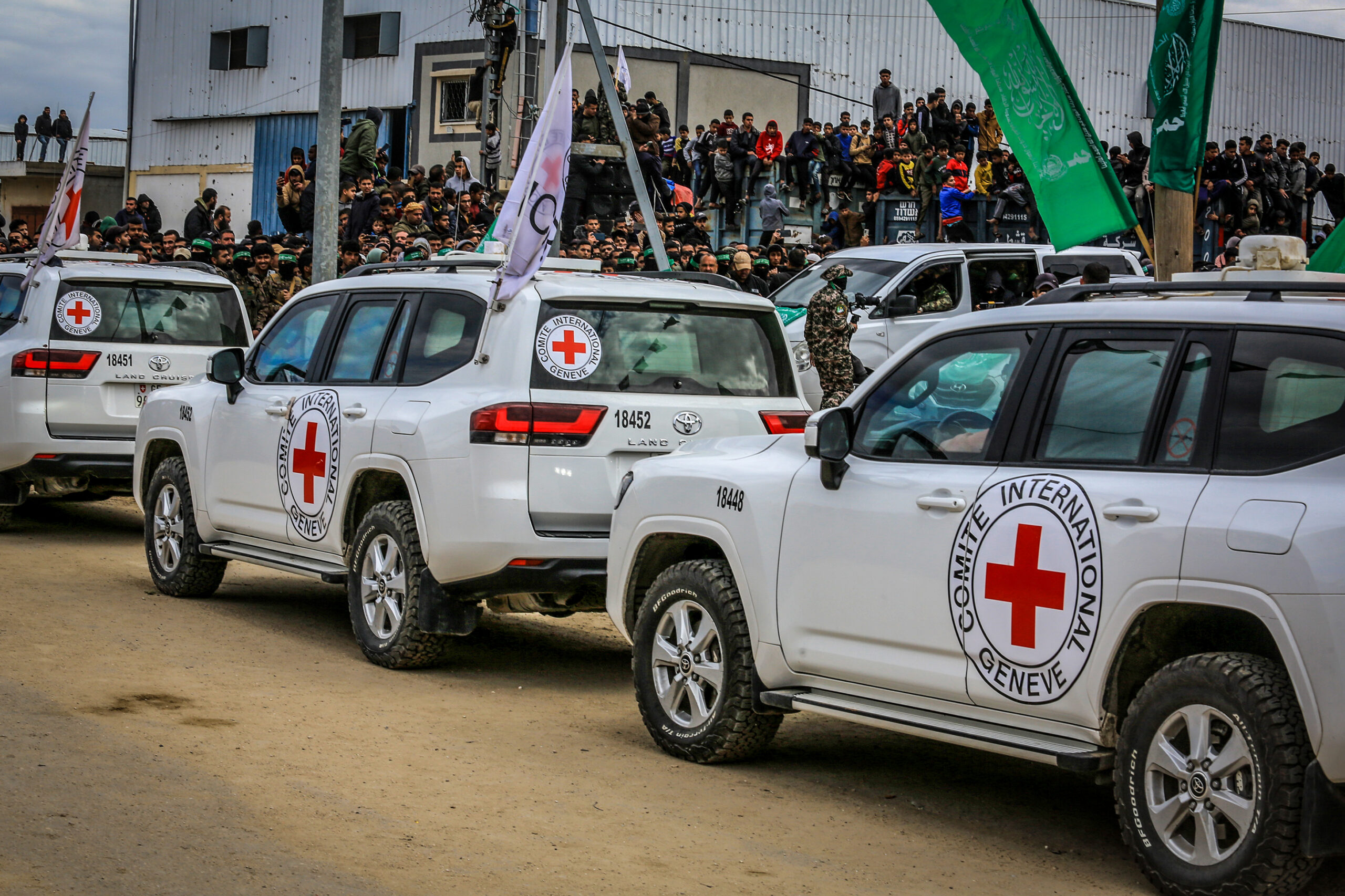 إعلام عبري يكشف عن مستجدات صفقة تبادل الأسرى - مصدر الإخبارية